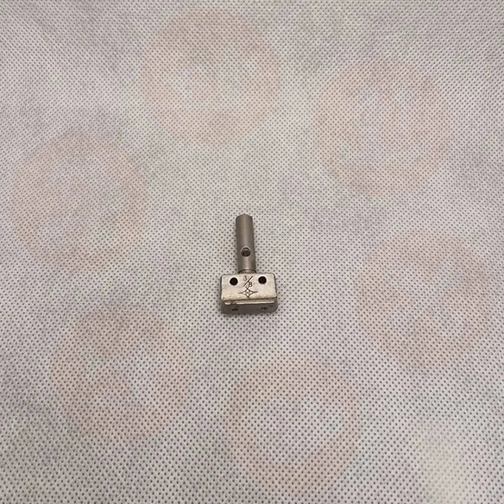 223878X3/8 NEEDLE CLAMP PUSH IN SINGER 112W